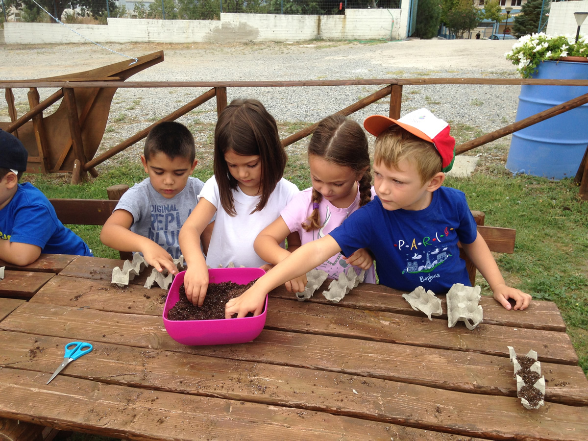 Λαχανόκηπος – International Baby College – Παιδικός σταθμός Θεσσαλονίκη