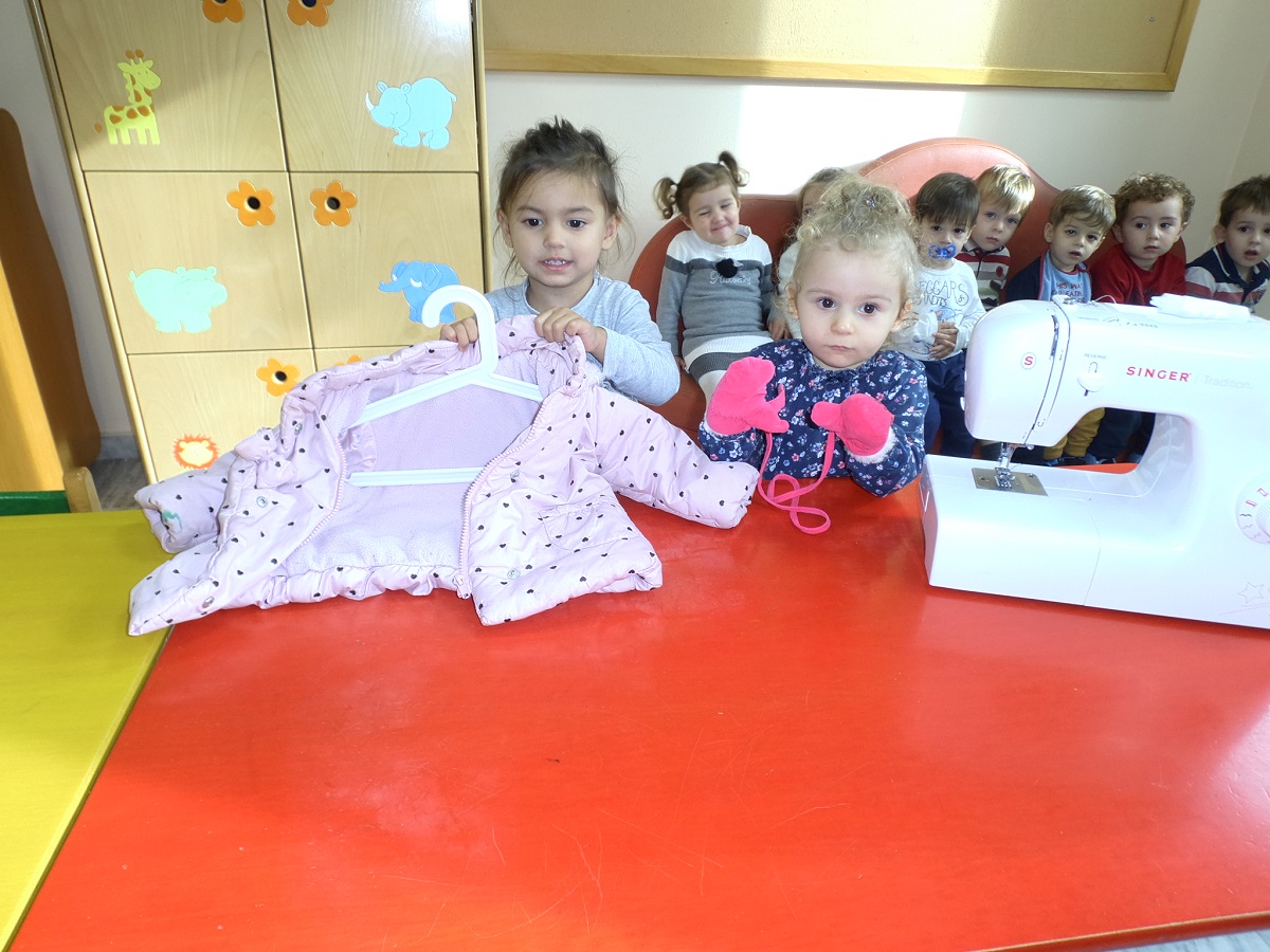 Ραπτική – International Baby College – Παιδικός σταθμός Θεσσαλονίκη